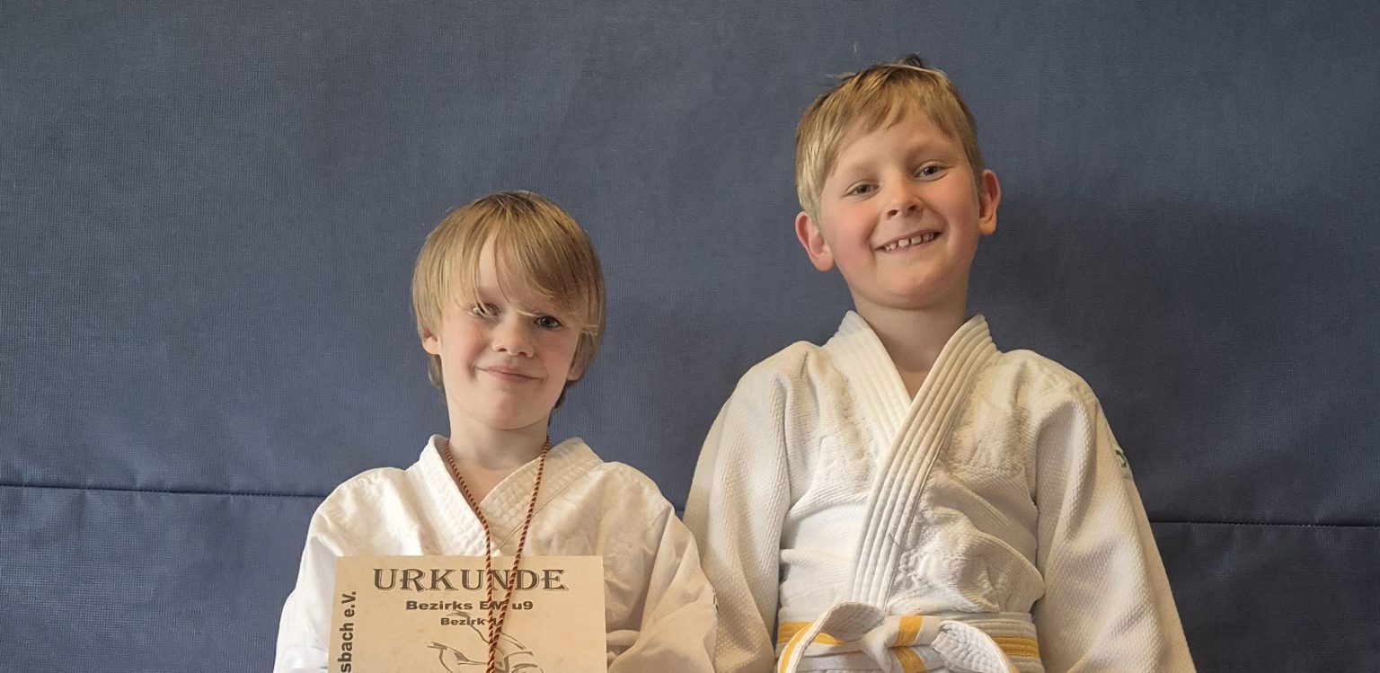Aufregender Turnierauftakt der jungen Phönixe Julian Erik Stern und Max ...